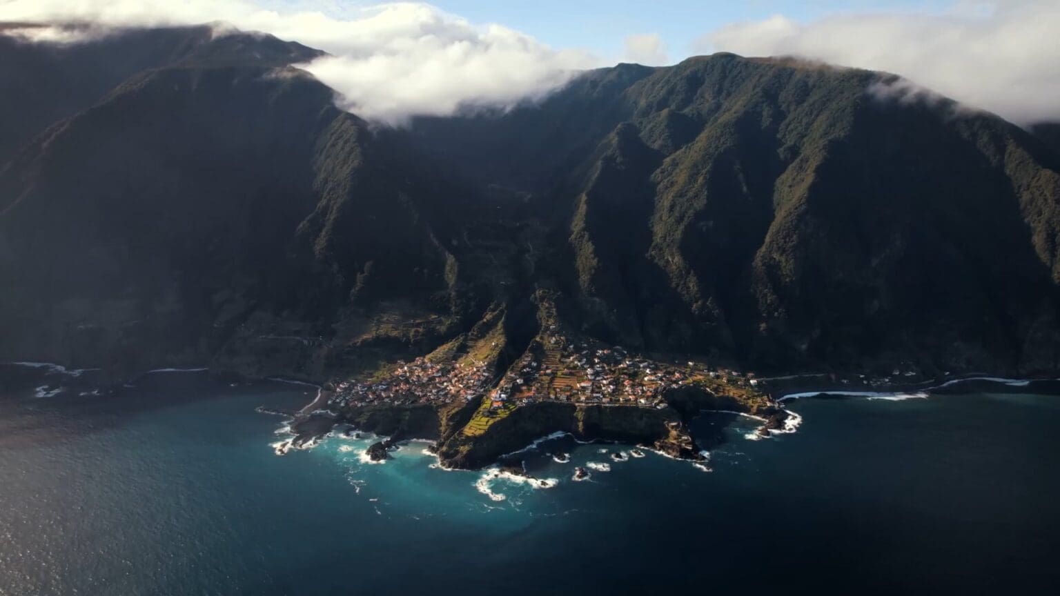Randonnée Madère - Trek de 7 jours sur l'île aux fleurs | Travelbase